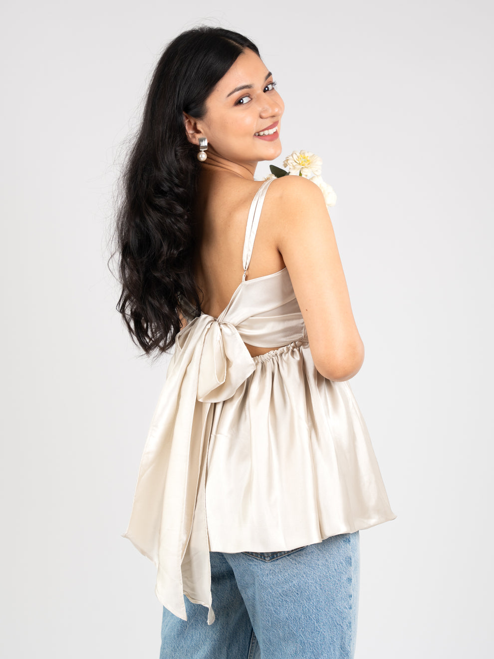 MONOMEE DIANA BUBBLE HEM SATIN TOP – monomeeapparel